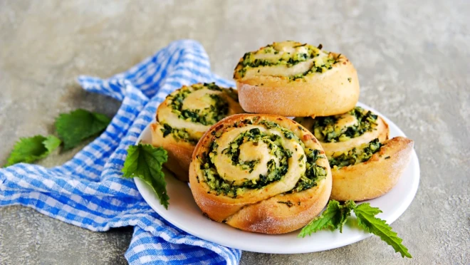 Pesto bazyliowe przepis – jak szybko zrobić? - Akademia Smaku